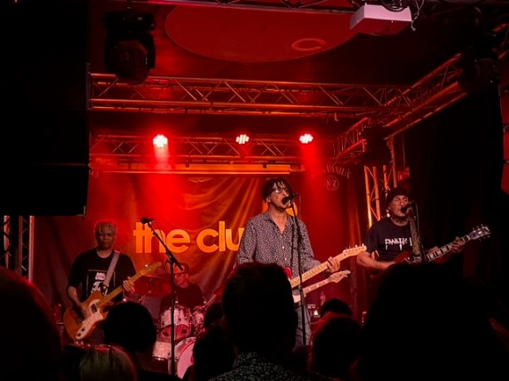 Scott Hepple and the Sun Band | Vintagerock's Weblog.